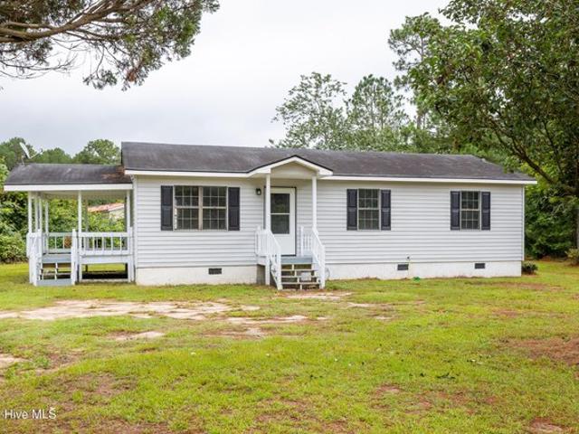 60 White Woods Rd, Roseboro, NC 28382
