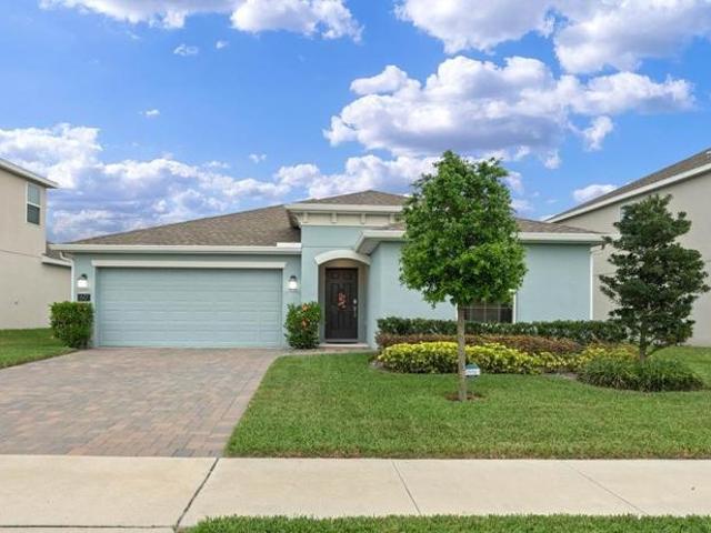 60 White Horse Wy, Groveland, FL 34736