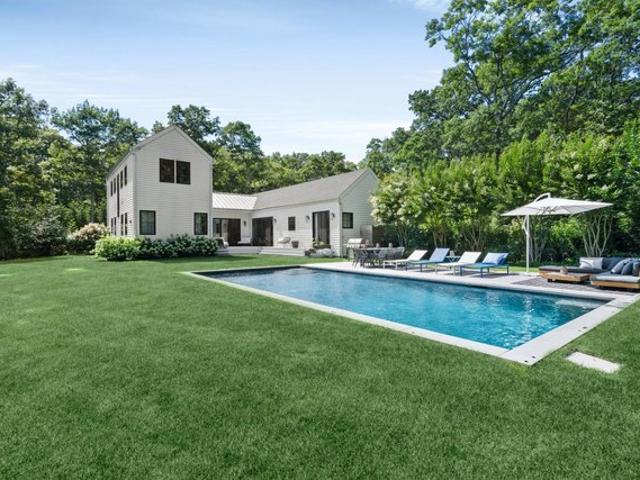 60 Alewive Brook Rd, East Hampton, NY 11937