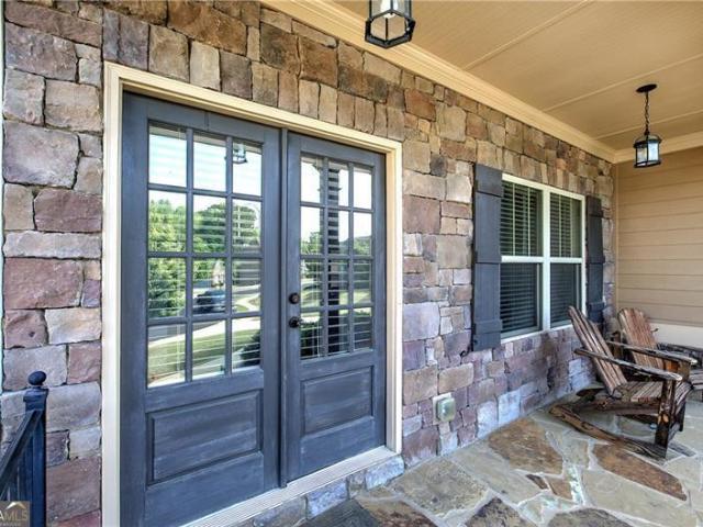 60 Amberlily Court