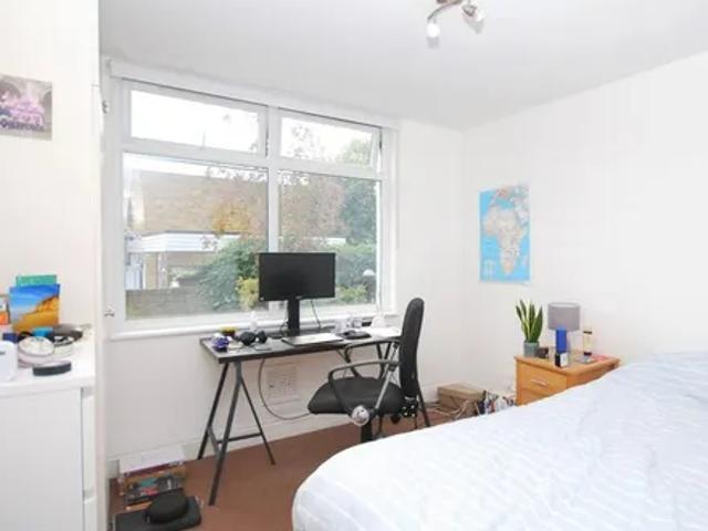 60 Arodene Road, London, SW2 2BH, United Kingdom | 2 bed apartment for rent #116538893 | Rentberry
