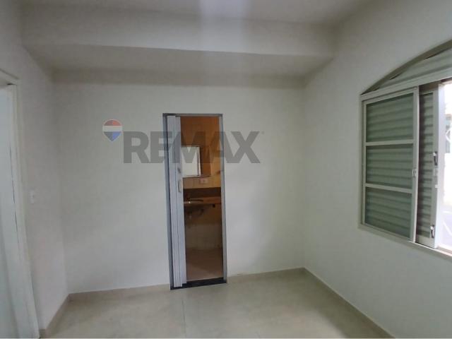 60 Área Útil Casa Alugar, 2 Dormitórios localizado em Alto, Piracicaba, São Paulo, 13419000 | Brasil