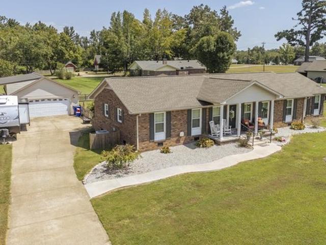 60 Avalon Pl, Savannah, TN 38372