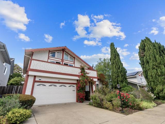 60 Beach Park Boulevard