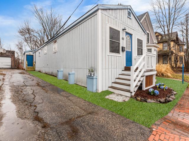 60 Beach St, Saco, ME 04072 | MLS #1656