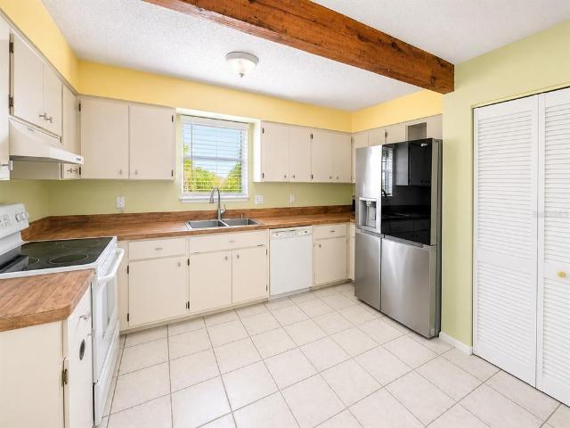 60 Beachcomber Ln, Unit B, Englewood, FL 34223 | MLS #D6147