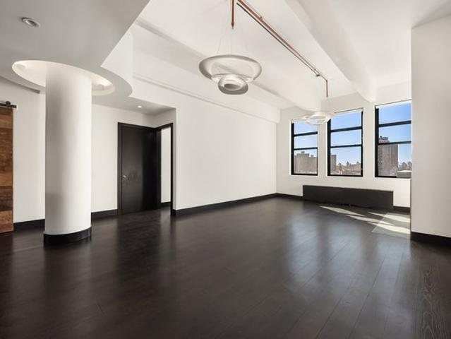 60 Broadway Apt 7K, New York, NY 11249