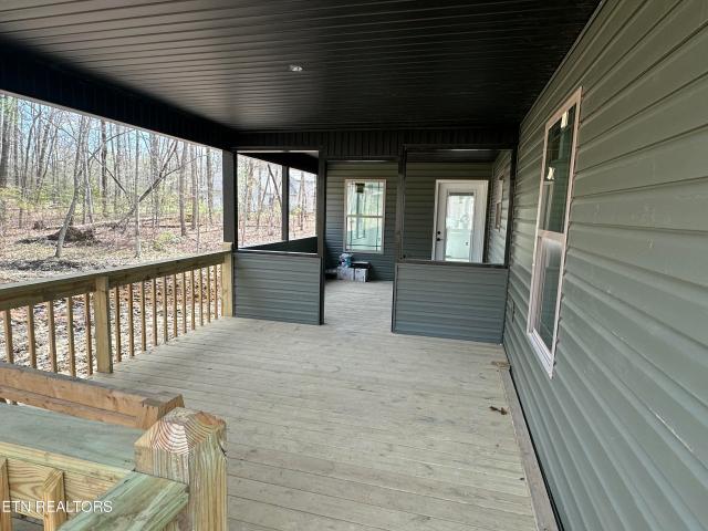 60 Bussell Drive 3