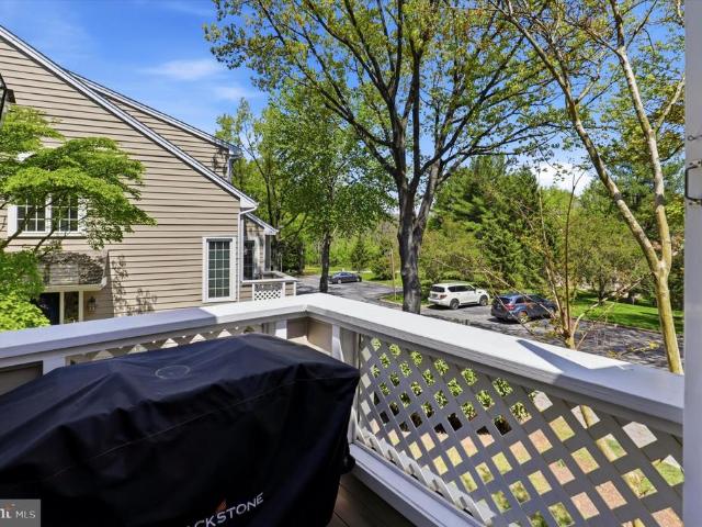 60 Cabot Drive