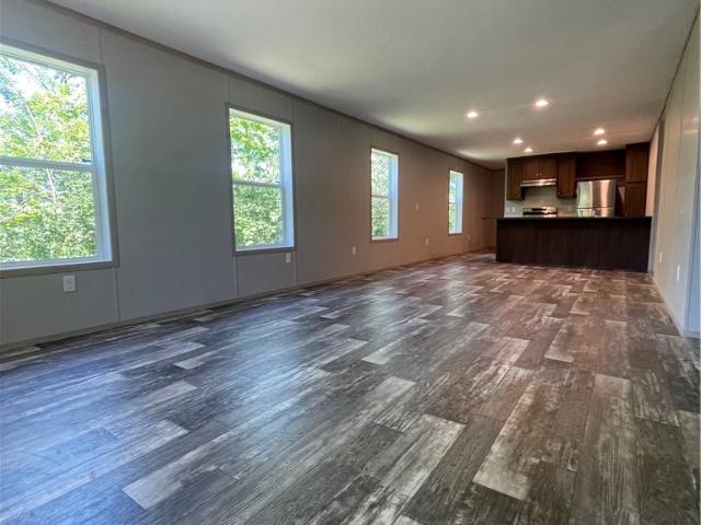 60 Carl Ave. Lot A10