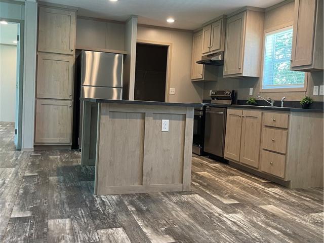 60 Carl Ave. Lot C7