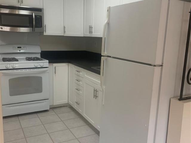60 Columbia Ave, Unit 5, Dumont, NJ 07628 | MLS #26012 | Compass
