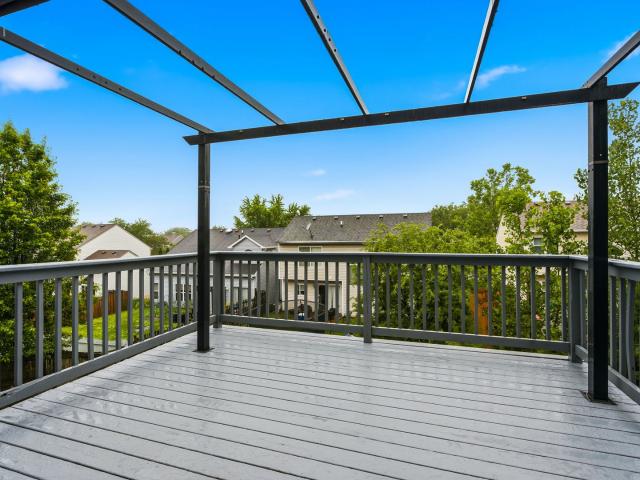 60 E Honeysuckle Drive