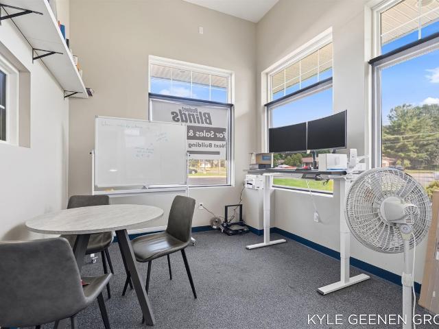 60 E Lakewood Boulevard # 10,20,30