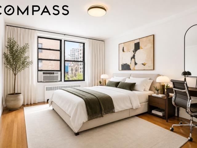 60 E 9th Street 428