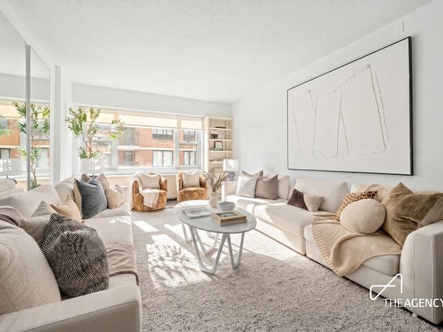 60 East 8th Street, New York, NY