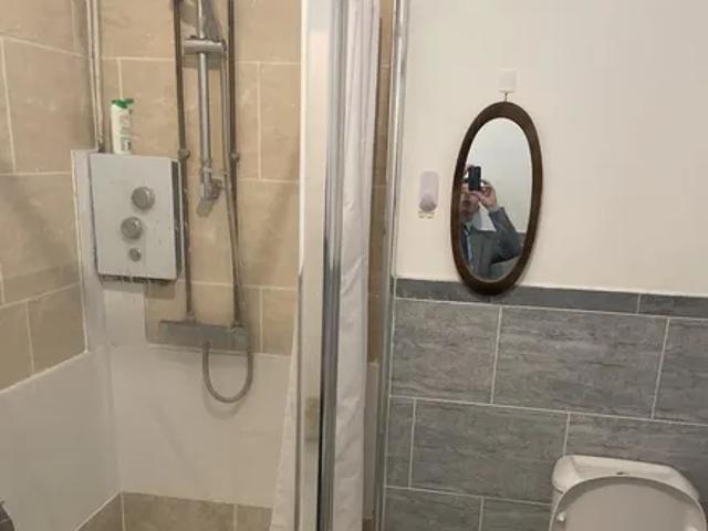 60 Elsham Road, London, W14 8HD, United Kingdom | Room for rent #10705693 | Rentberry