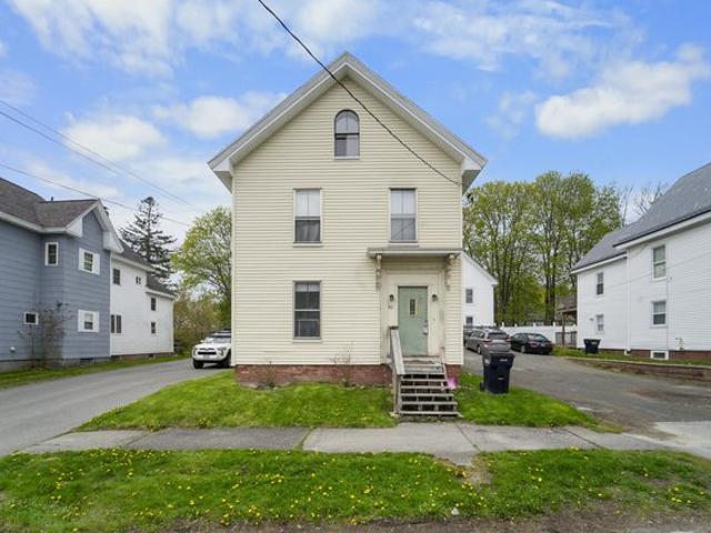 60 Fern St, Bangor, ME 04401