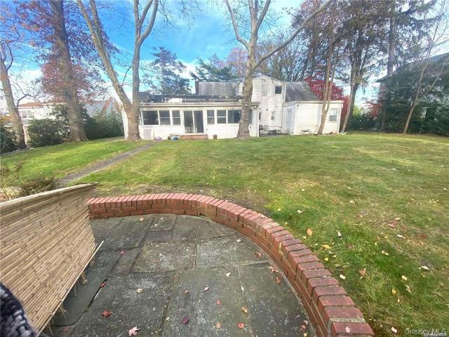60 Gristmill Lane