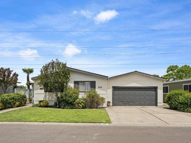 60 Hancock Dr, Roseville, CA 95678