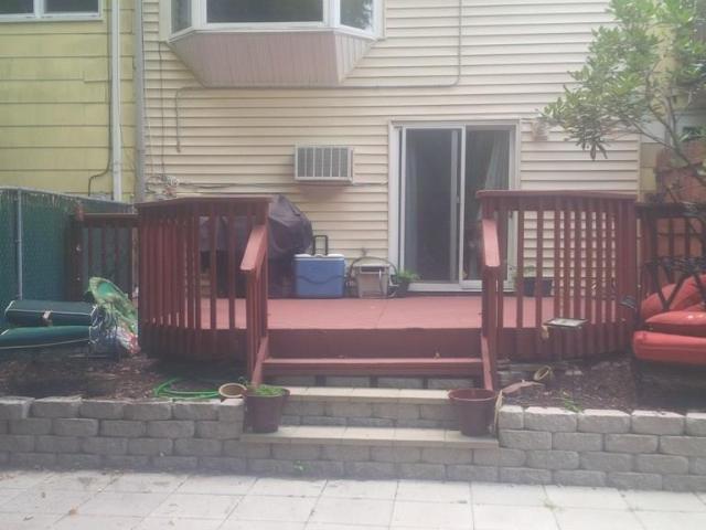 60 Halgren Crescent