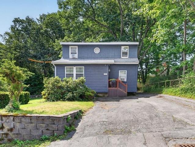 60 Harriett Ave, Burlington, MA 01803