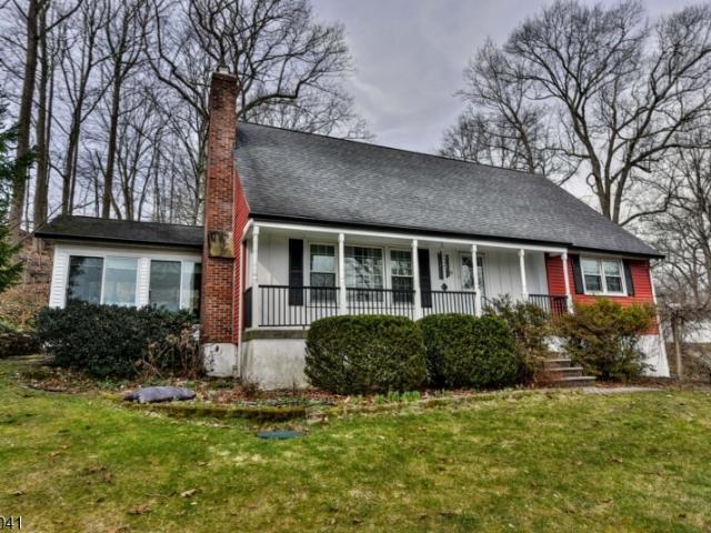 60 Highland Rd