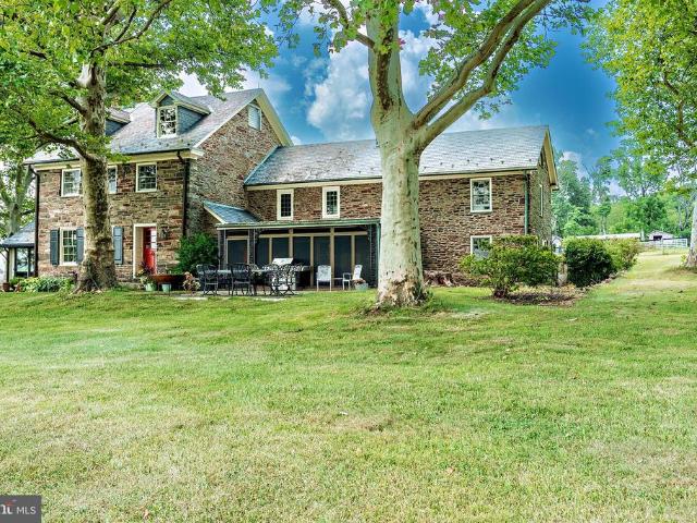 60 Hunter Road