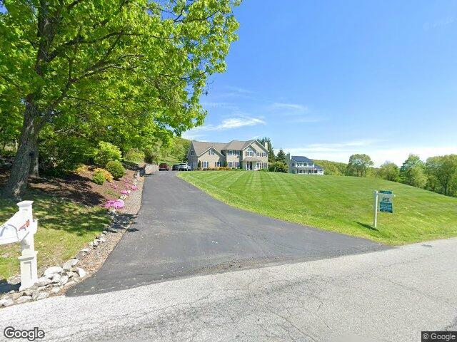 60 Idlewild Rd, Marlboro, NY 12542