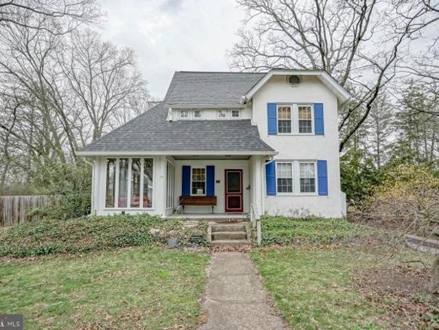 60 Jefferson Ave, Pitman, NJ 08071