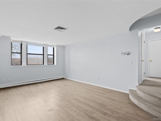 60 Kensico Road 22