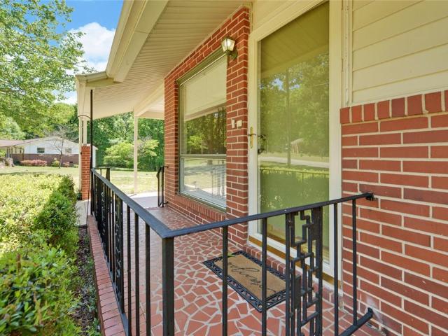 60 Kelsey Drive