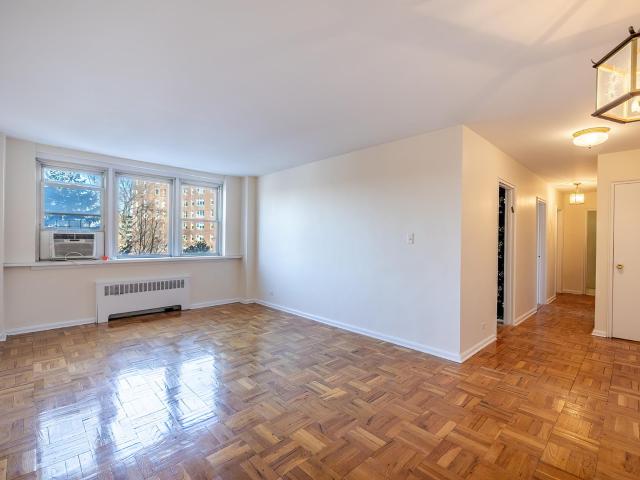 60 Knolls Crescent, Bronx, NY
