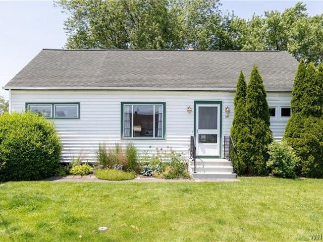 60 Ledyard Ave, Depew, NY 14043