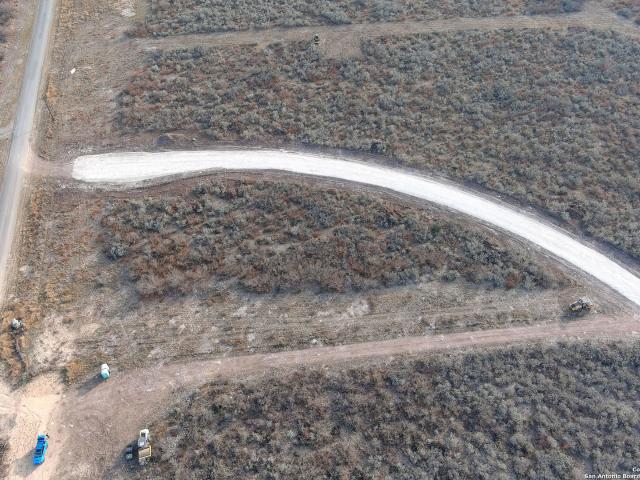60 Legend Hills, Uvalde, TX 78801 | MLS #1661