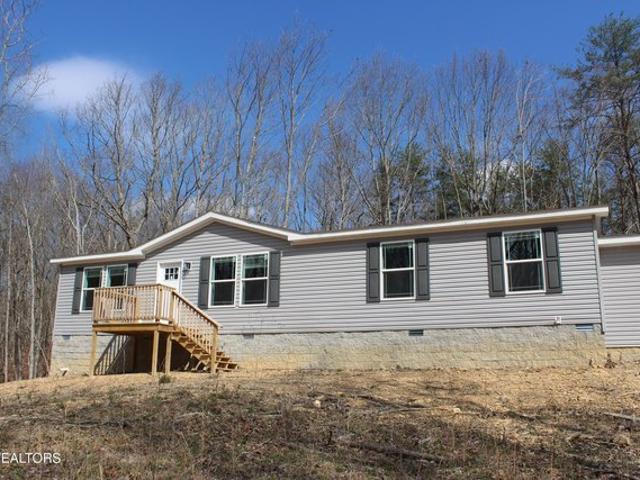 60 Longview Ln, Jamestown, TN 38556