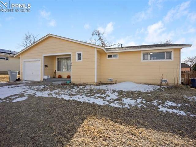 60 Loch Lomond Lane