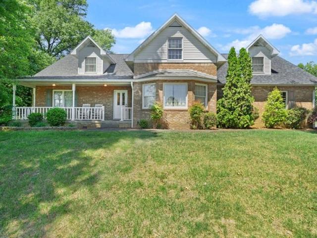 60 Luzern Ln, Tell City, IN 47586