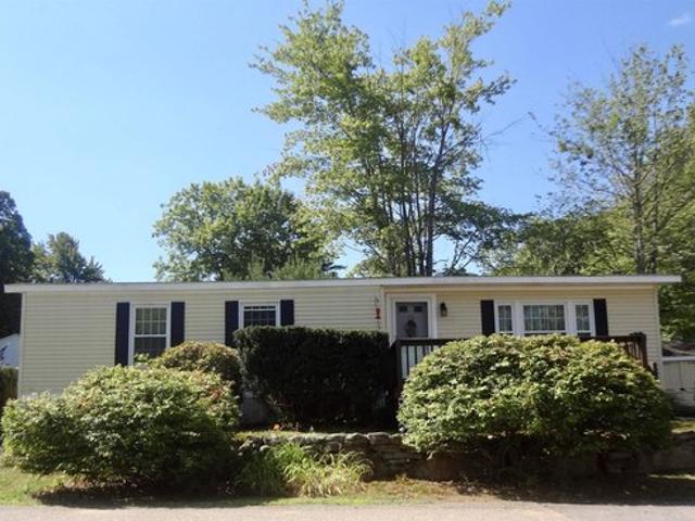 60 Manfield Ct, Laconia, NH 03246