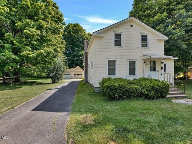 60 Maple Ave, Ballston Spa, NY 12020