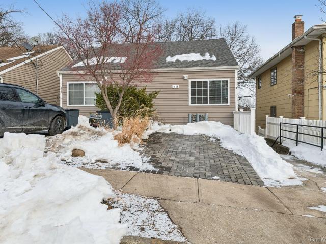 60 Marwood Road N B