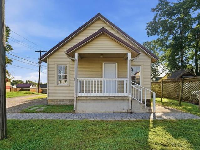 60 Mohawk St, Newark, OH 43055