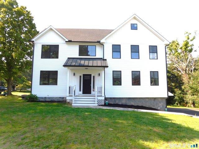 60 Mohegan Rd, Shelton, CT 06484