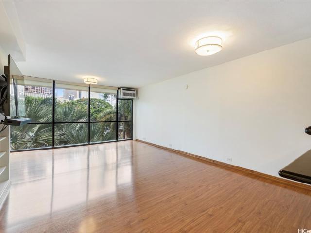 60 N Beretania St, Unit 308, Honolulu, HI 96817 | MLS #202603 | Compass