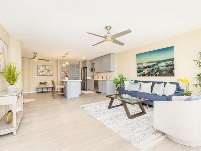60 N Beretania St Apt 2401, Honolulu, HI 96817