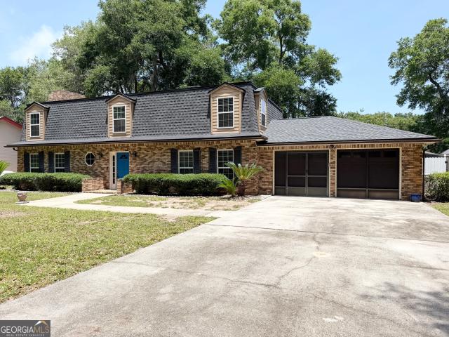 60 N River Oaks Court
