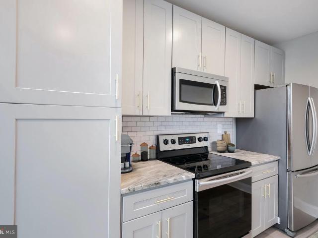 60 N 23rd St, Unit 2609, Philadelphia, PA 19103 | MLS #PAPH2596 | Compass