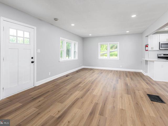 60 New Bridge Rd, Quinton, NJ 08079 | Compass