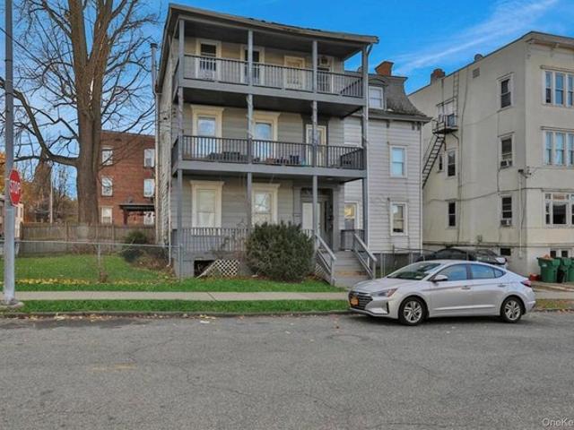 60 Noxon St, Poughkeepsie, NY 12601
