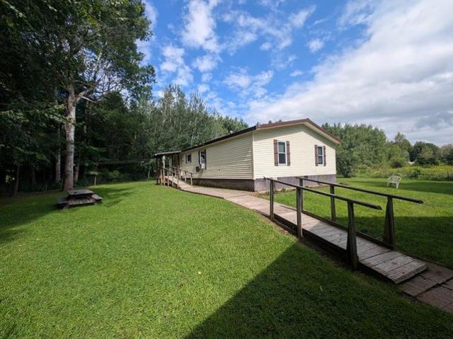 60 Ohoro Rd, Canton, NY 13617